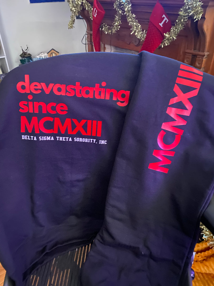 Custom Jogger Set – She Knows SportsWear